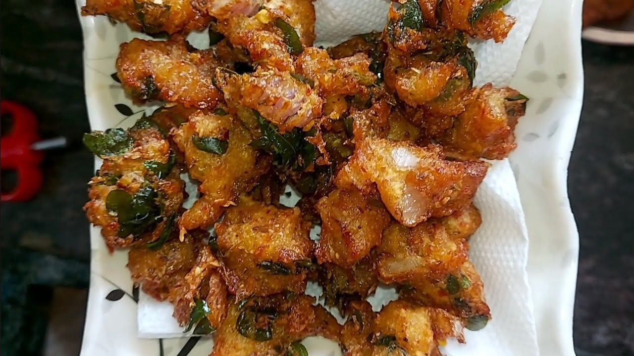 kilangu pakoda recipe/maravalli kilangu pakoda /evng snacks/Aarthi's ...