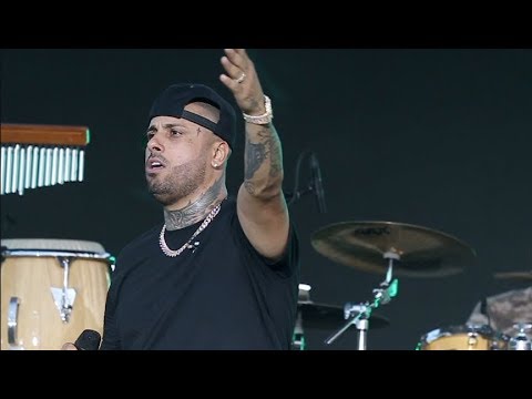 NICKY JAM - Los Dells Festival Live 2017 Wisconsin - YouTube
