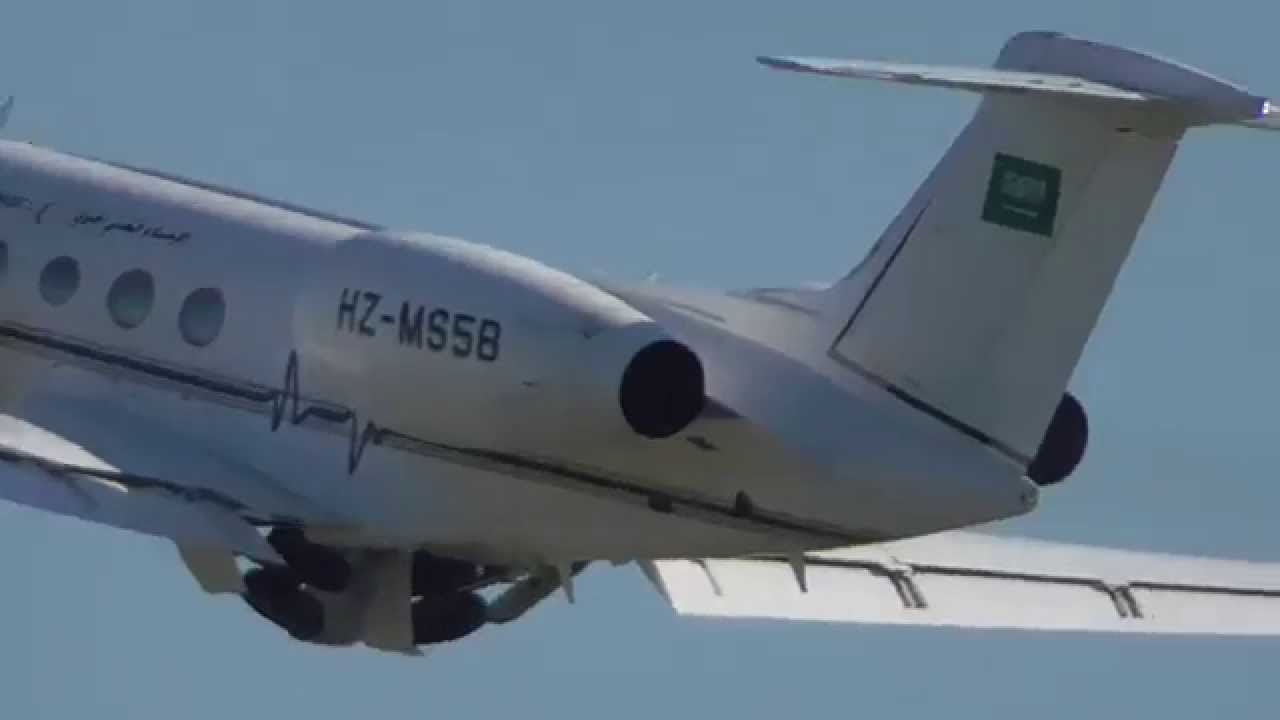 Plane spotting London Stansted Airport Private jets Ryanair etc 9oct15 ...