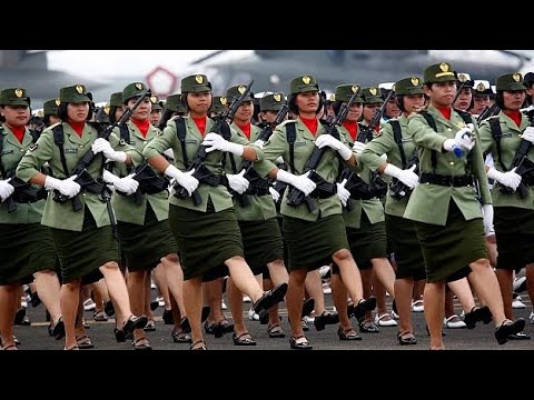 Defile dan Parade Prajurit KOWAD TNI Keren dan Gagah - YouTube