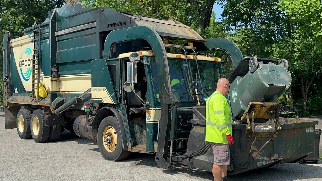 Groot Mack LE McNeilus Carry Can Garbage Truck Video - YouTube