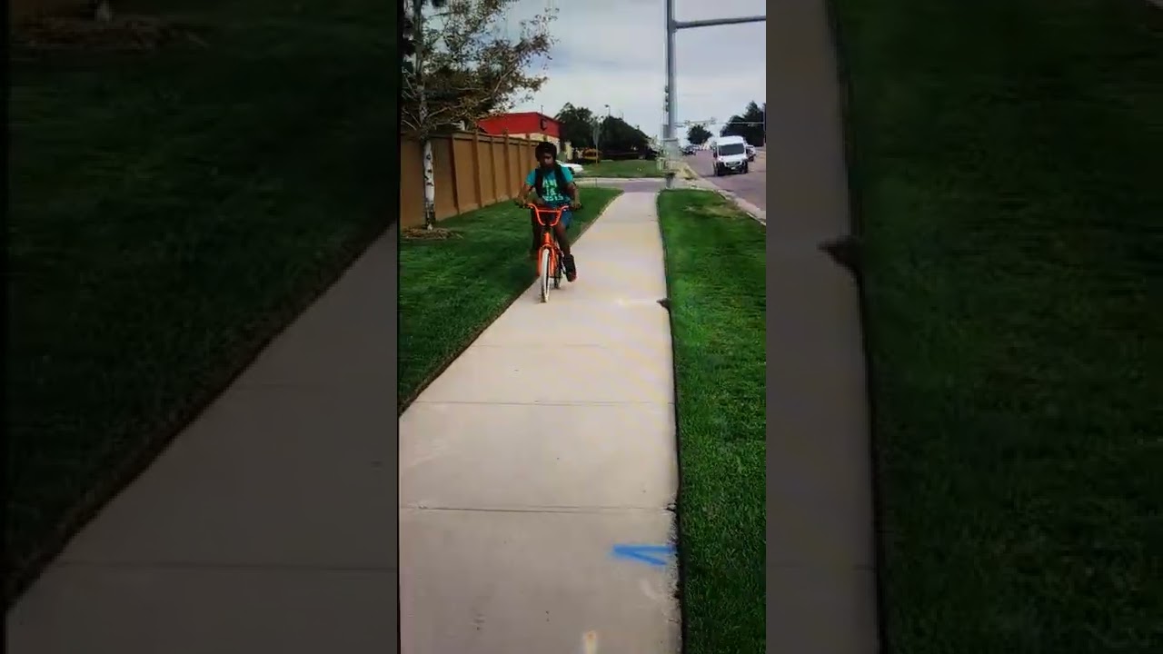 10 mns later see how this kid pig snitch is following me sept 14 10 41 ...