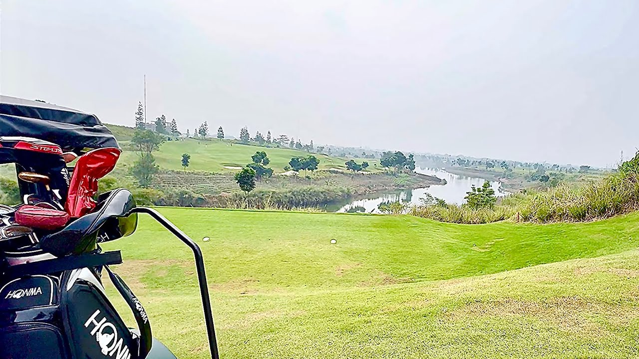 PLAY GOLF ⛳️ AT PARAHYANGAN GOLF COURSE FULL REVIEW @ Kota Baru ...