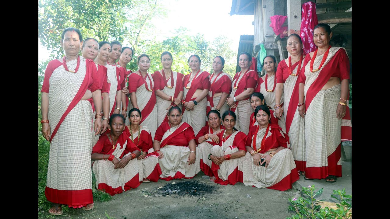 languta aama samuha - YouTube