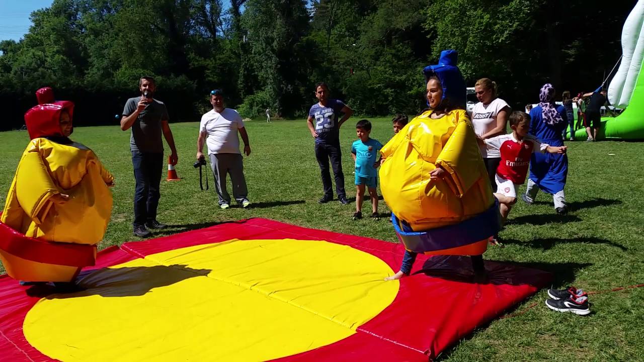 Yaşlı Kadın Sumo Güreşinde Usta Çıkarsa (Kesin Izleyin :D) - YouTube