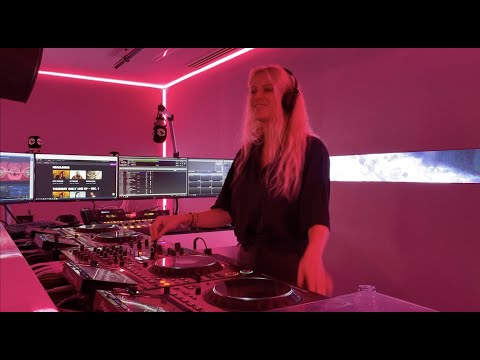 Alev Tav - Live dj set @ibizaglobalradiouae / Tech House / Deep tech ...