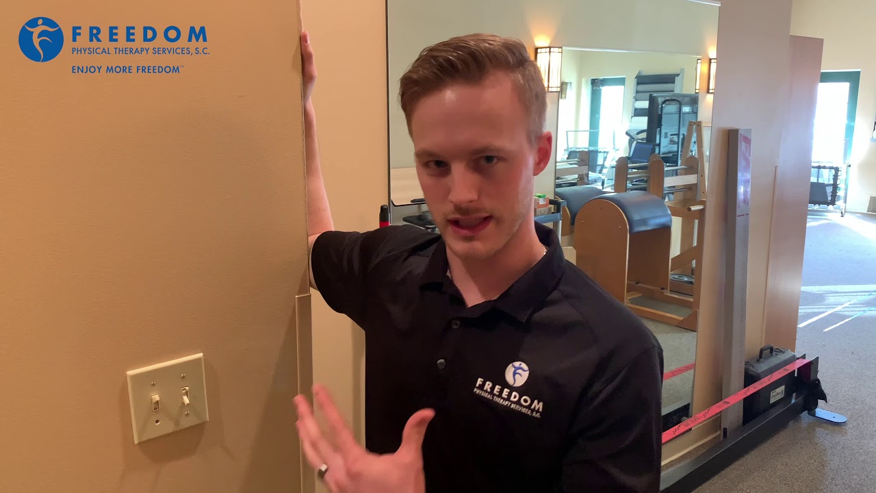 Four stretches for throwers - YouTube