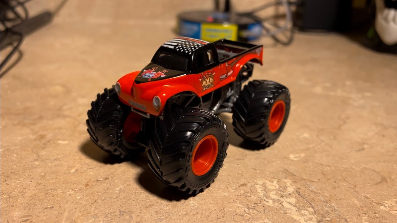 Spin Master Monster Jam 2023 Axe Review - YouTube