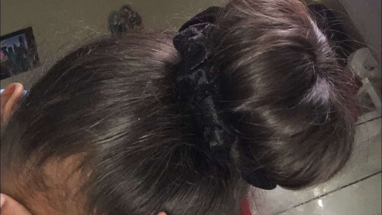 How I do my puffy bun😀 - YouTube