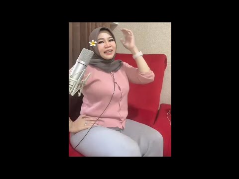 Hijab Live Karaoke Goyang Ebot