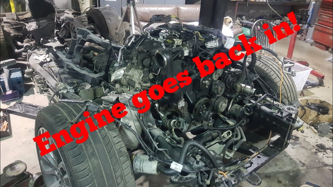 Range Rover Sport 3.0 TDV6 Engine Part 10 | Engine goes in at last ...