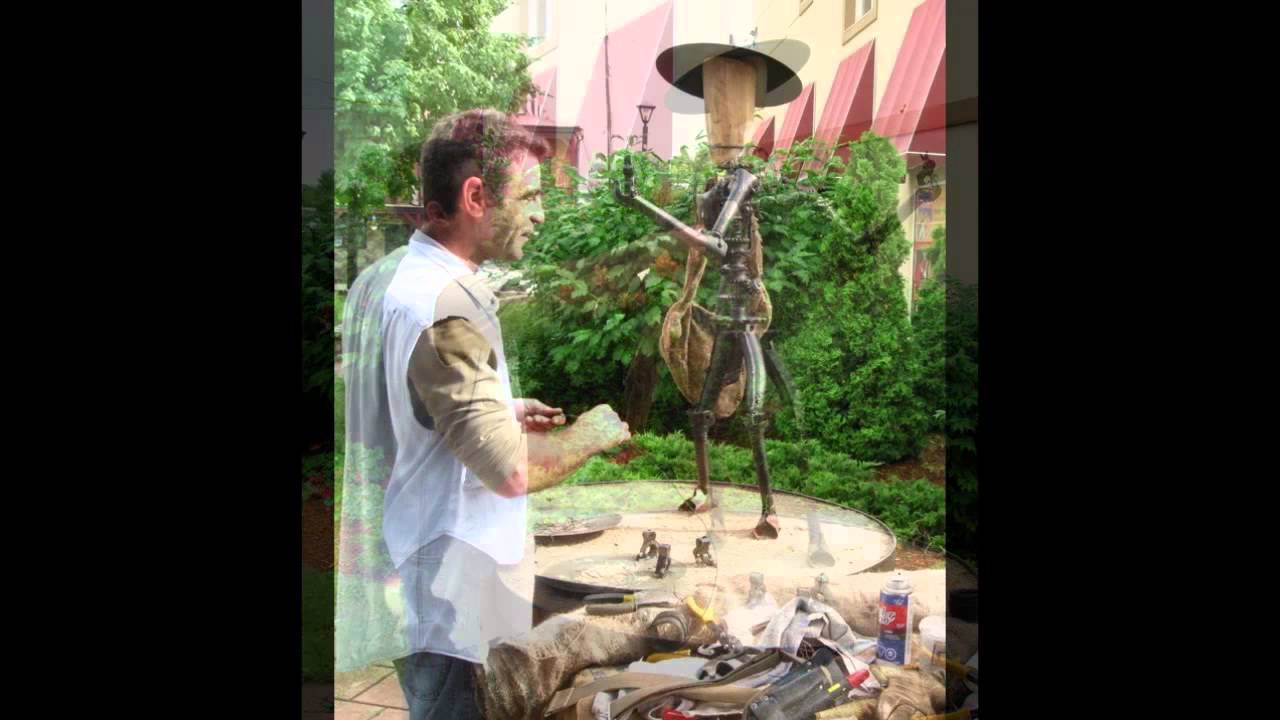 Daniel Guindon 2011 - " Le petit se meurt ".mov - YouTube