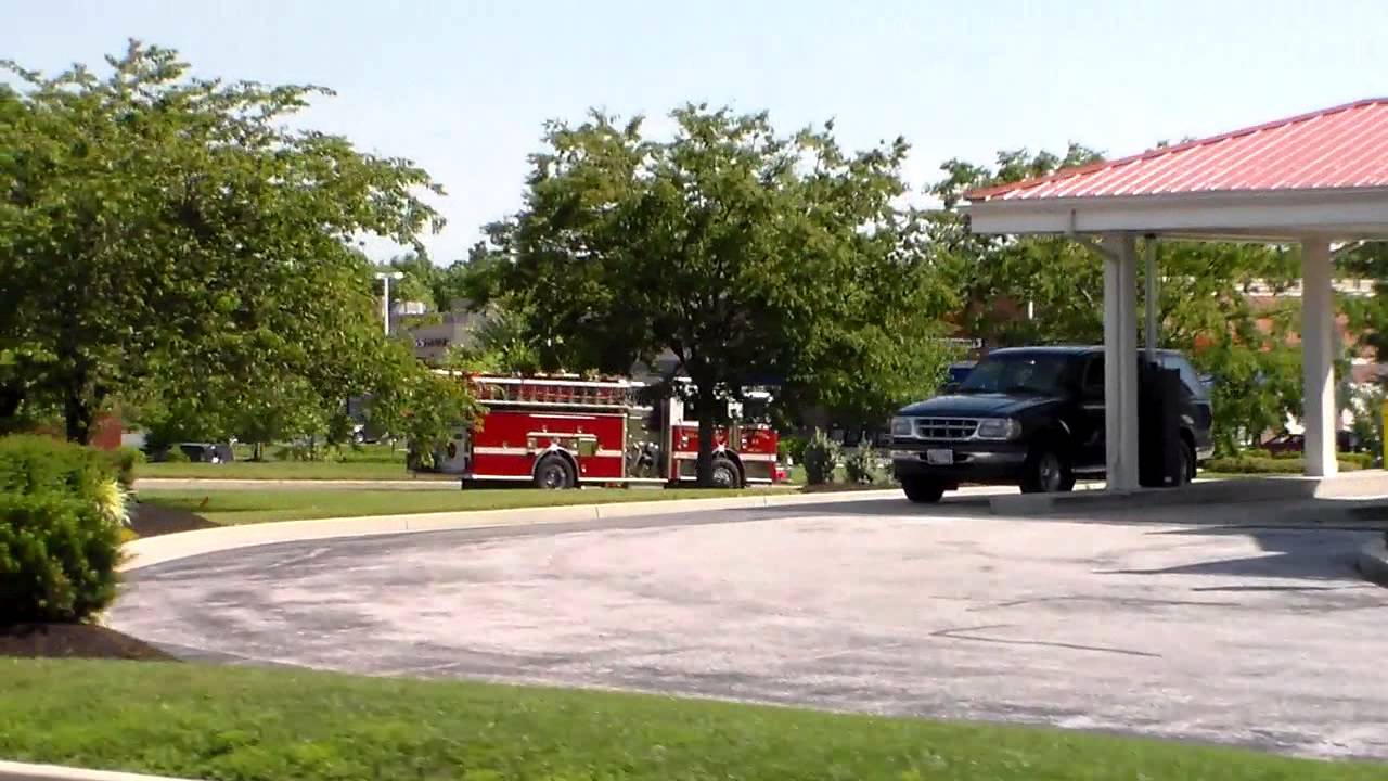 Engine Tanker 44 Responding - YouTube