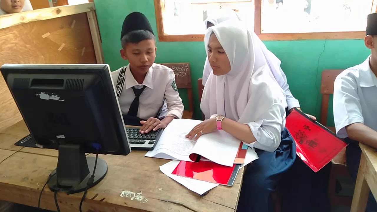 Praktek komputer dengan lab seadanya - YouTube