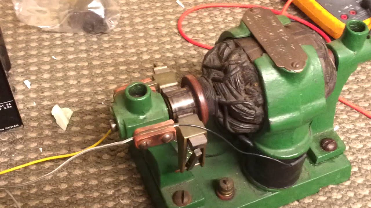 Carlisle & Finch bipolar dc motor/dynamo - YouTube