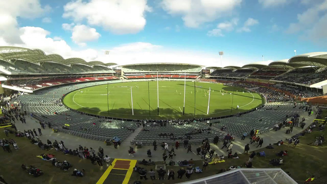 Adelaide Oval Time Lapse - AFL Crows vs Port Showdown 35 29/5/14 - YouTube