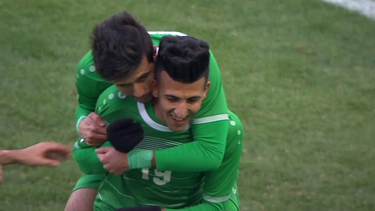 Amjed Attwan puts Iraq 2-0 up! - YouTube