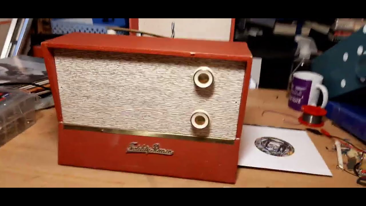 Fidelity Radio Record Player Repair - YouTube