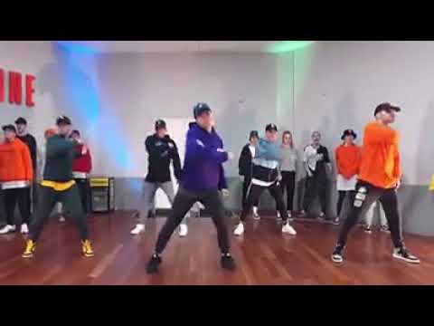 Tyga Dance - YouTube