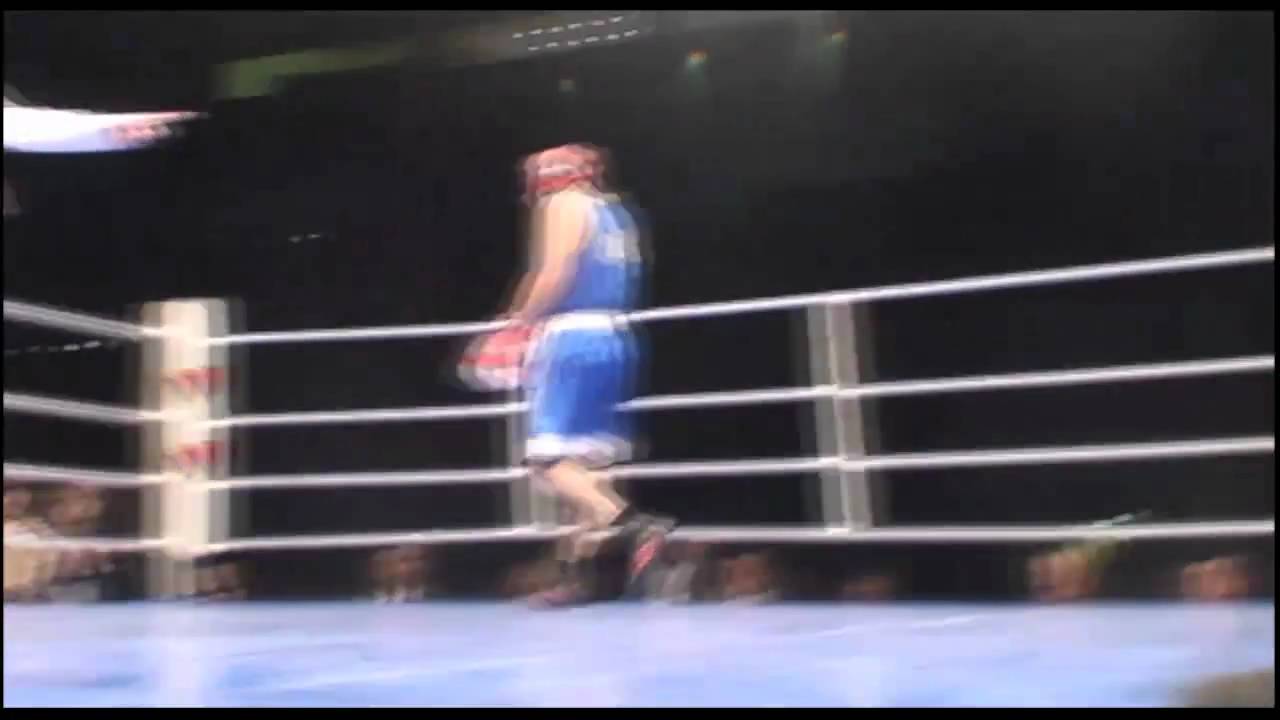 BOXE - DIJON - Ibrahim EL OUAFI (Dijon boxe) bat Louis MATHIS (Troyes ...