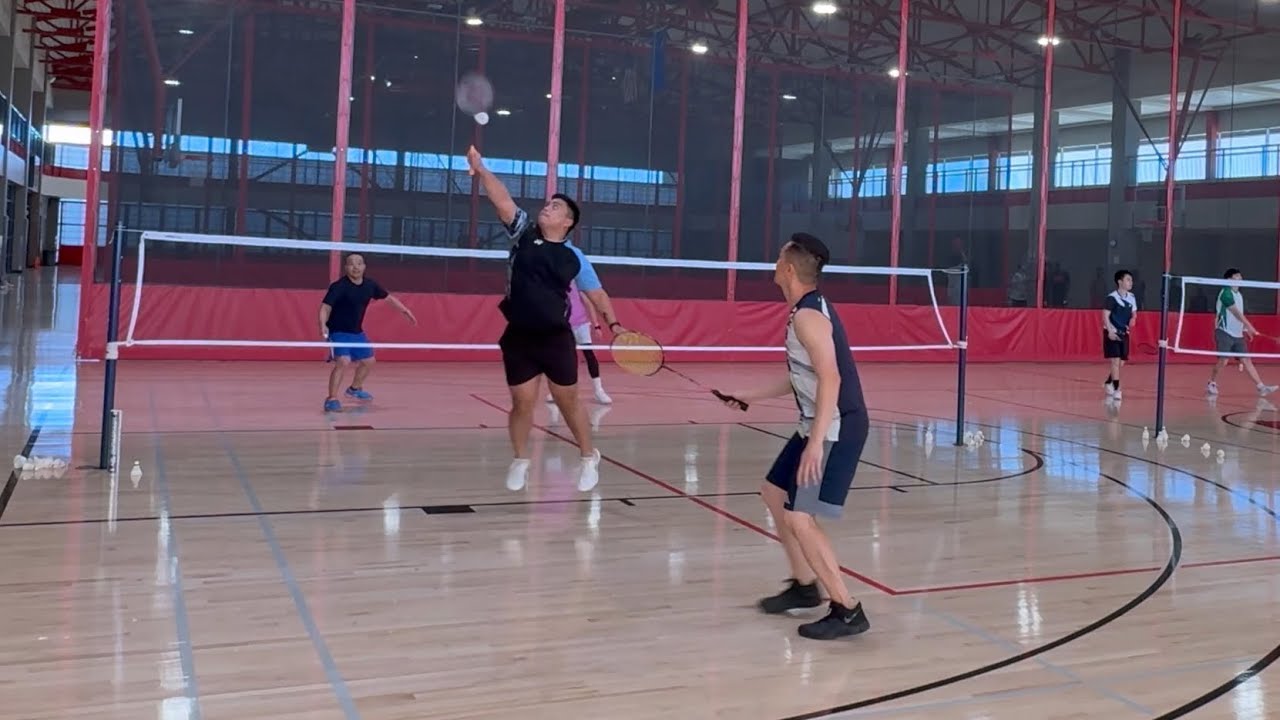 Yonex Astrox 88 (play) - 2nd game with new Racket - YouTube
