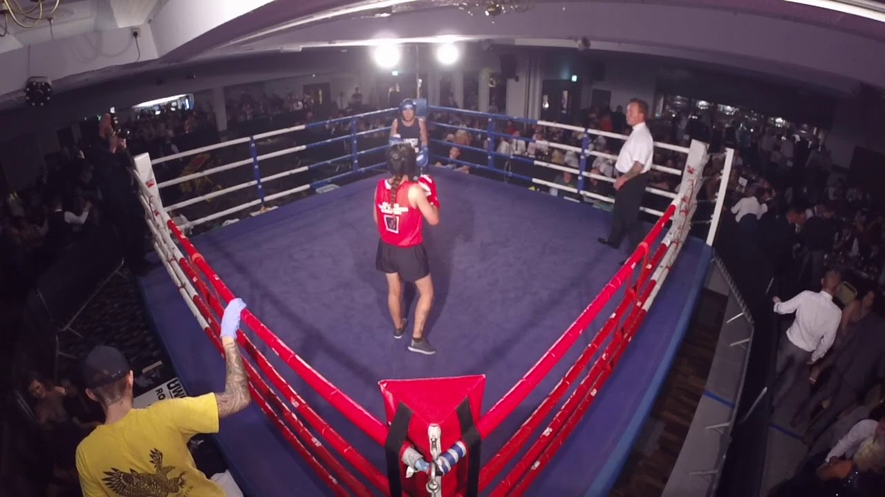 Ultra White Collar Boxing | Glasgow | Clare Connor VS Lindsay - YouTube