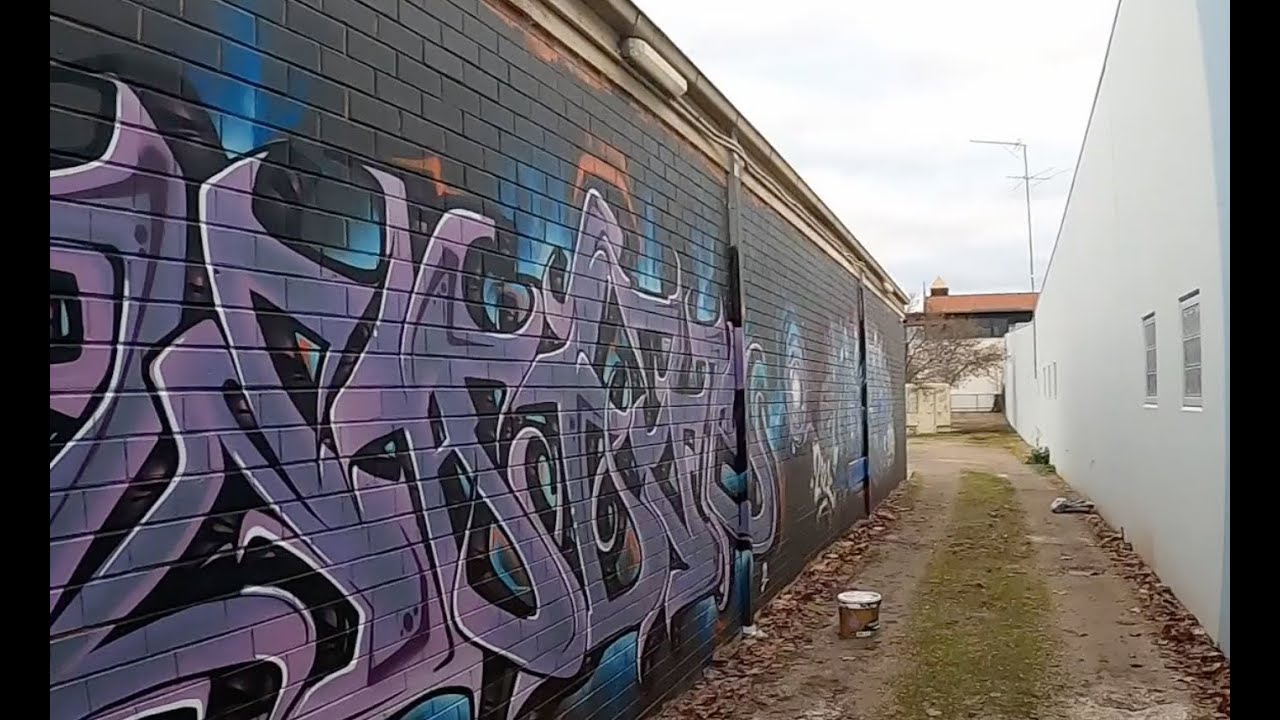 Sesh with Mista | Graffiti | WaiveOne - YouTube