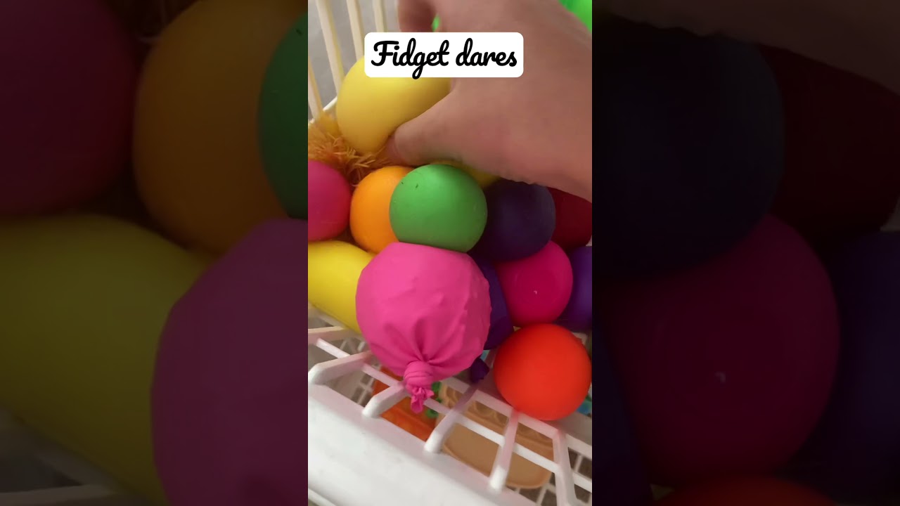 Freezing a needoh 🧊 | fidget dares p.3 💚💙 - YouTube