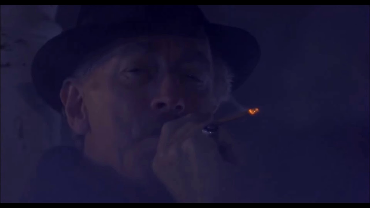 Needful Things Soundtrack | End Titles - YouTube