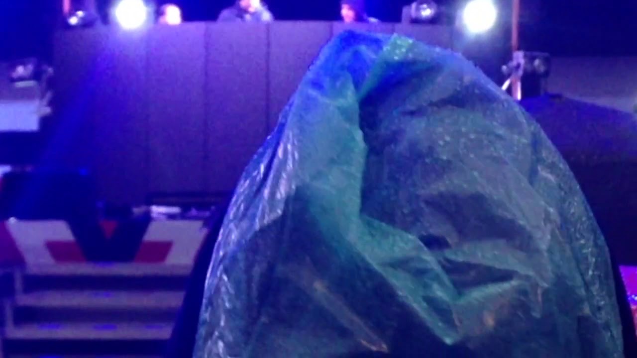 Me at concert DJ Smash (2017) - YouTube