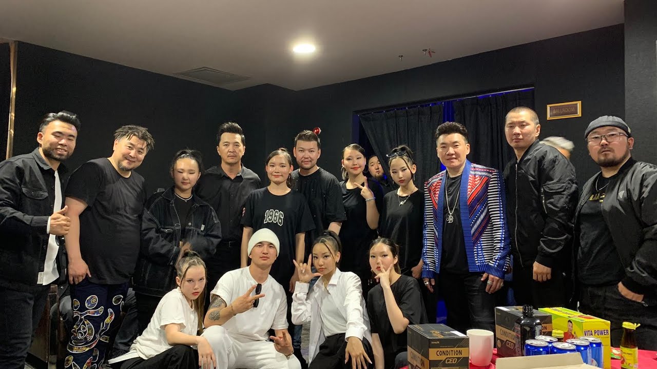 Camerton - Sexy girls live 2023 (Backstage studio) - YouTube