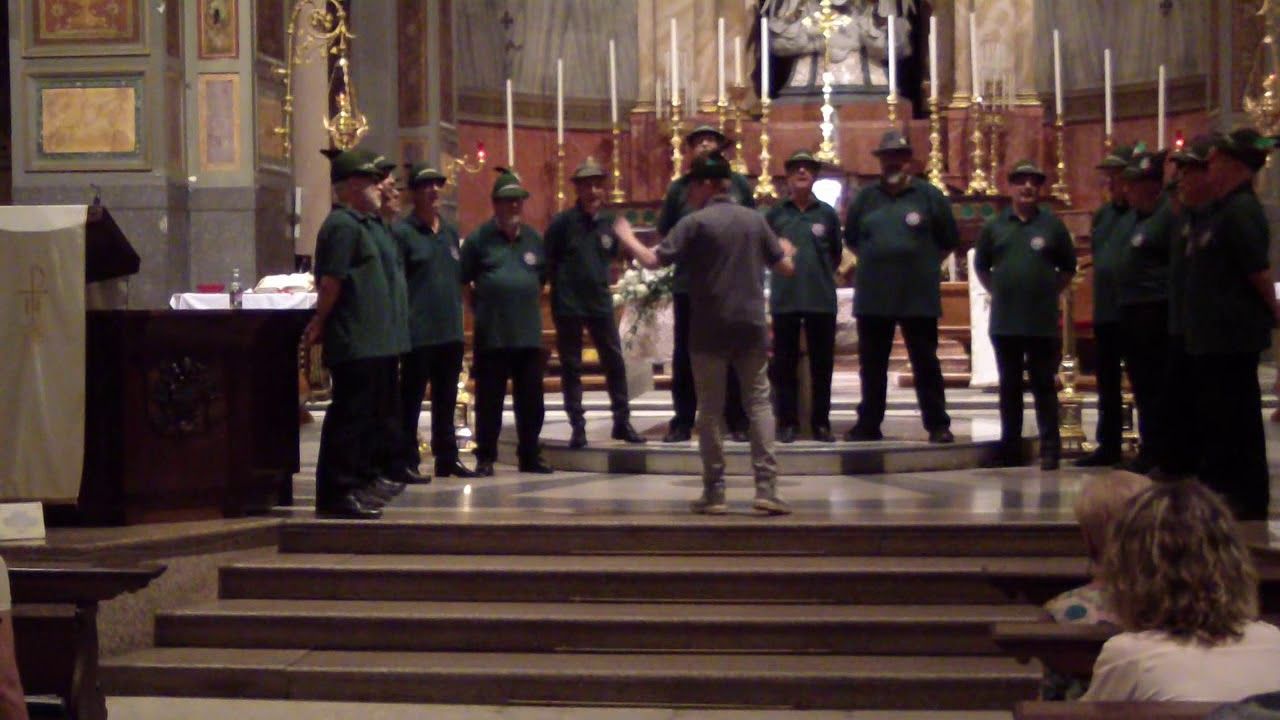 Coro Ana M Bigi Viterbo Roma nun fa la stupida stasera - YouTube