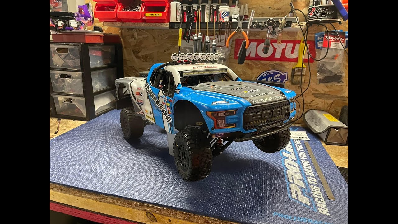 Mon LOsi Baja Rey 4s - YouTube