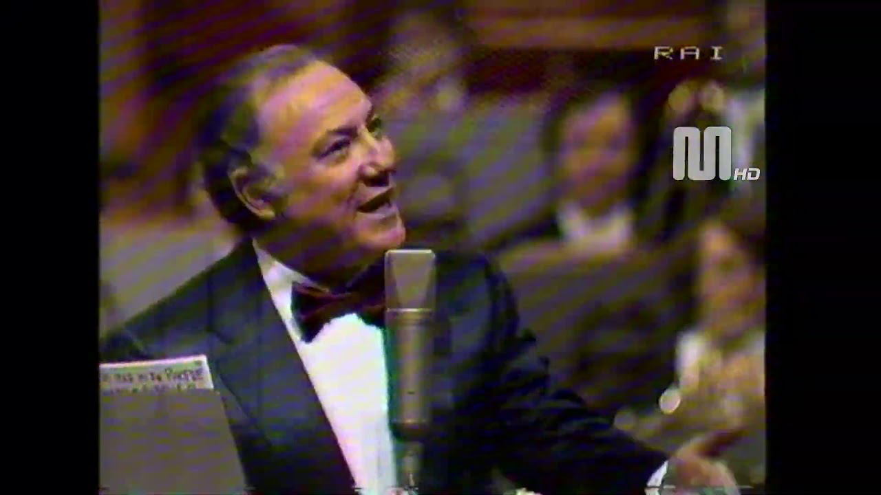 Claudio Villa in concerto 1980 - YouTube