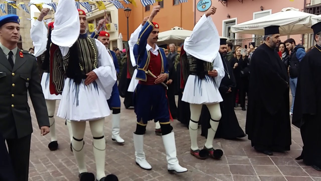 Η προεδρική φρουρά στην επέτειο της Ένωσης της Κρήτης - YouTube