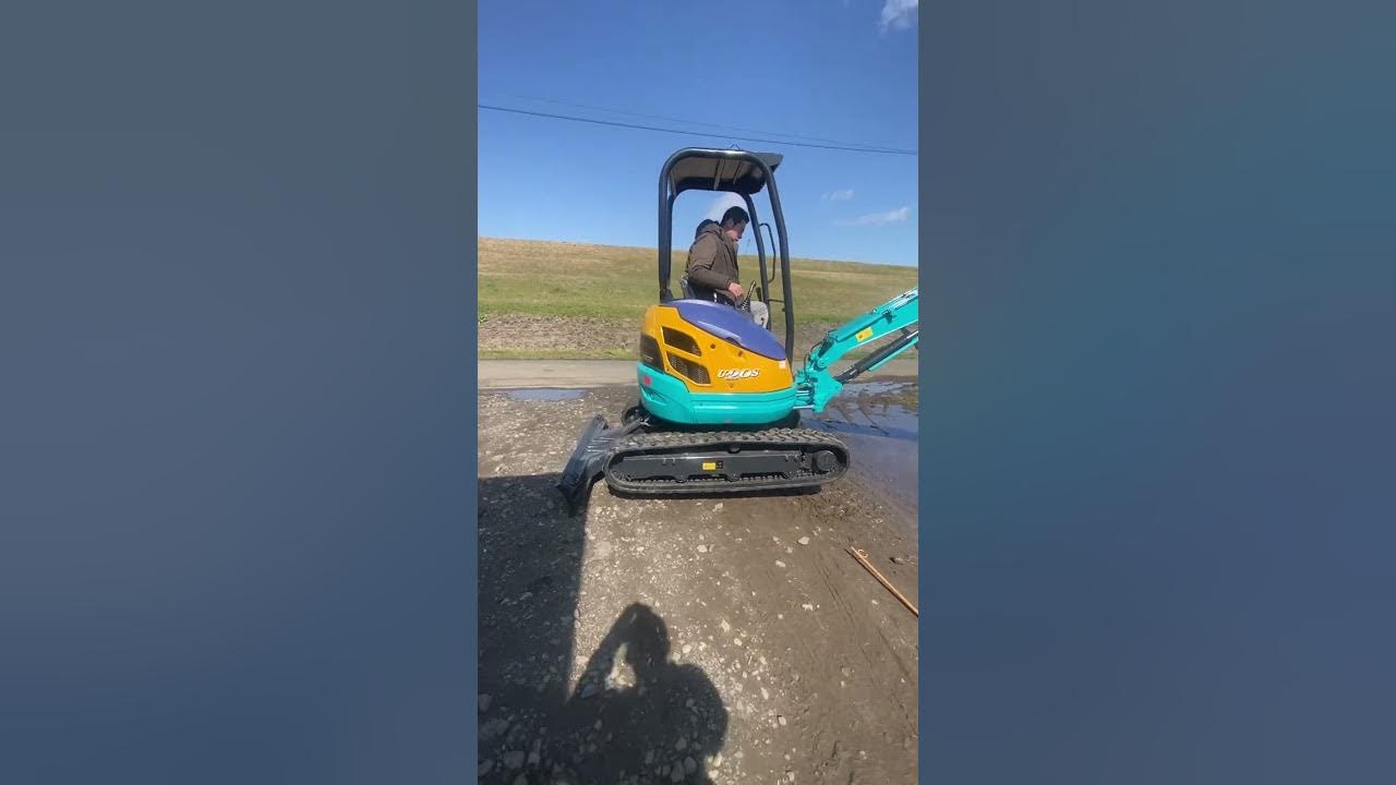 クボタ 久保田 Kubota U-20-3S ミニユンボ 倍速付 ゴムキャター 可変脚仕様 配管付 家庭菜園 実働動画！埼玉 【中古販売】 - YouTube