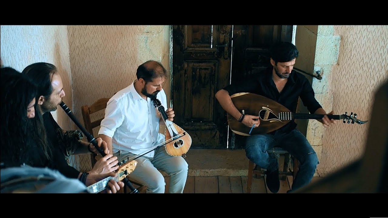 ΞΕΝΙΘΙΑ - ΓΙΩΡΓΟΣ & ΝΙΚΟΣ ΣΤΡΑΤΑΚΗΣ | Official Video Clip © 2019 - YouTube