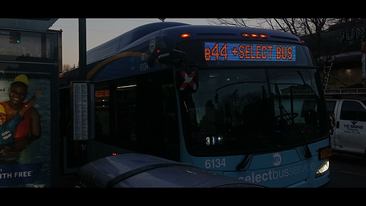 MTA BUS: 2017 New Flyer Xcelsior XD60 [6134] B44- SBS @ Nostrand Avenue ...