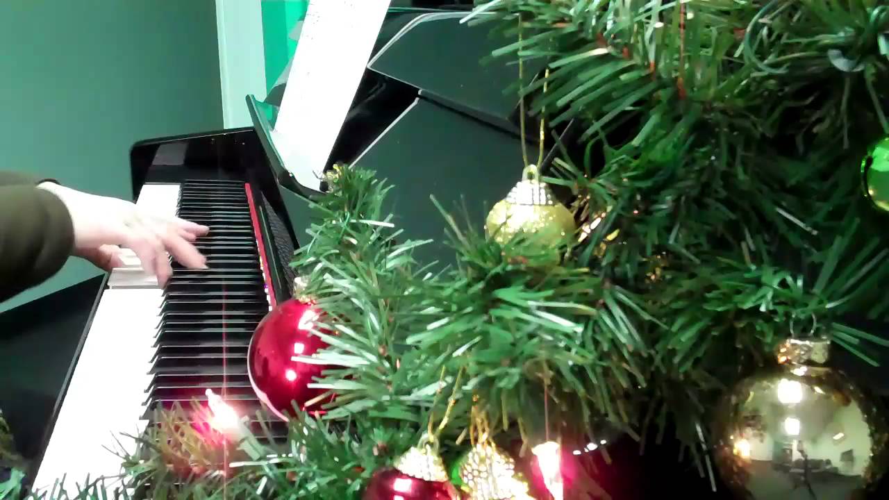Here We Come A-Wassailing traditional Christmas Instrumental - YouTube