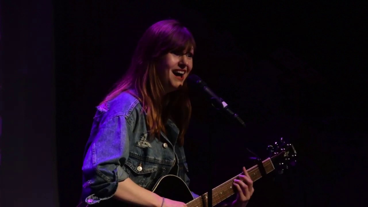 Kate Lucas: The Comments Section - YouTube