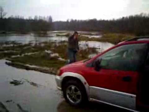 mitsubishi rvr offroad in mud - YouTube