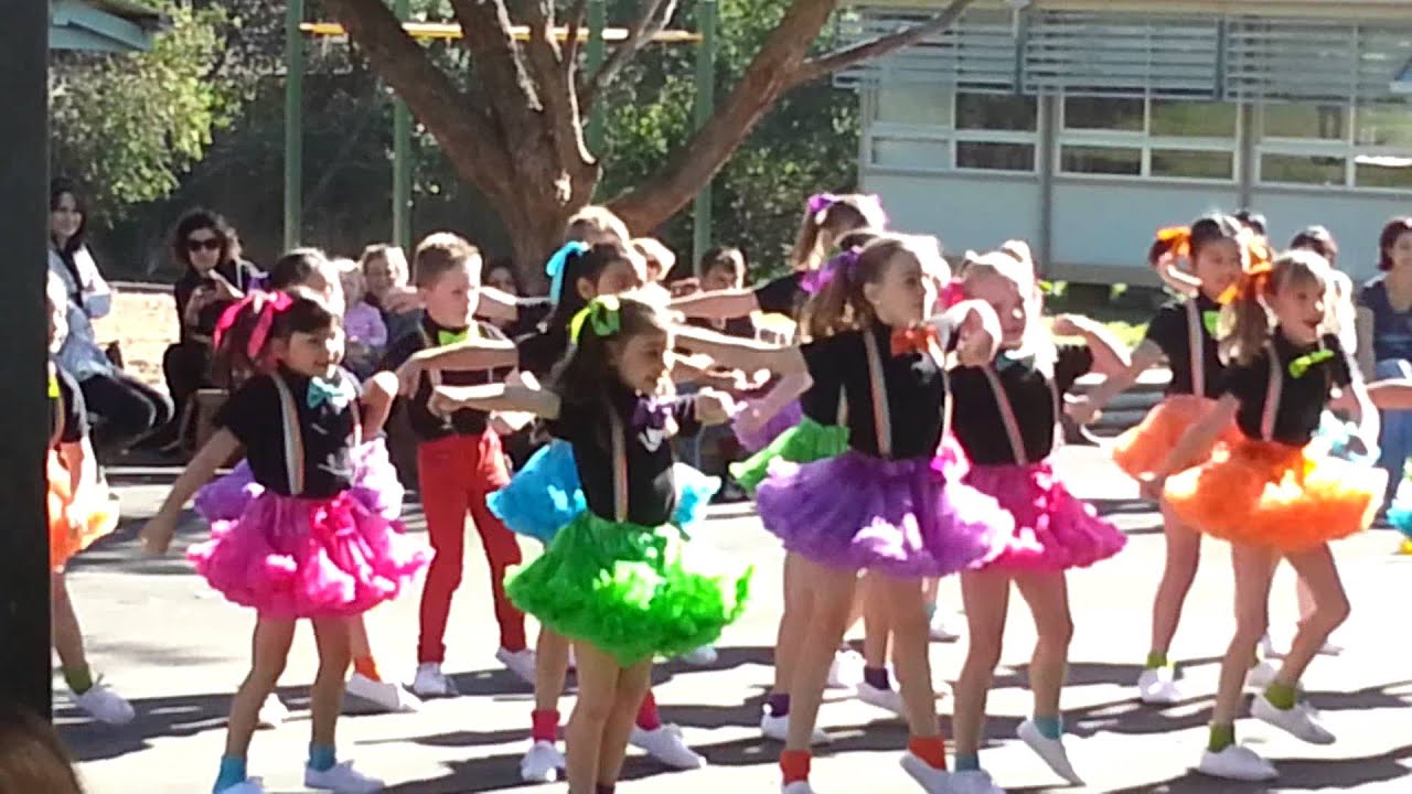 Putney school dance with Jessica Snow - YouTube