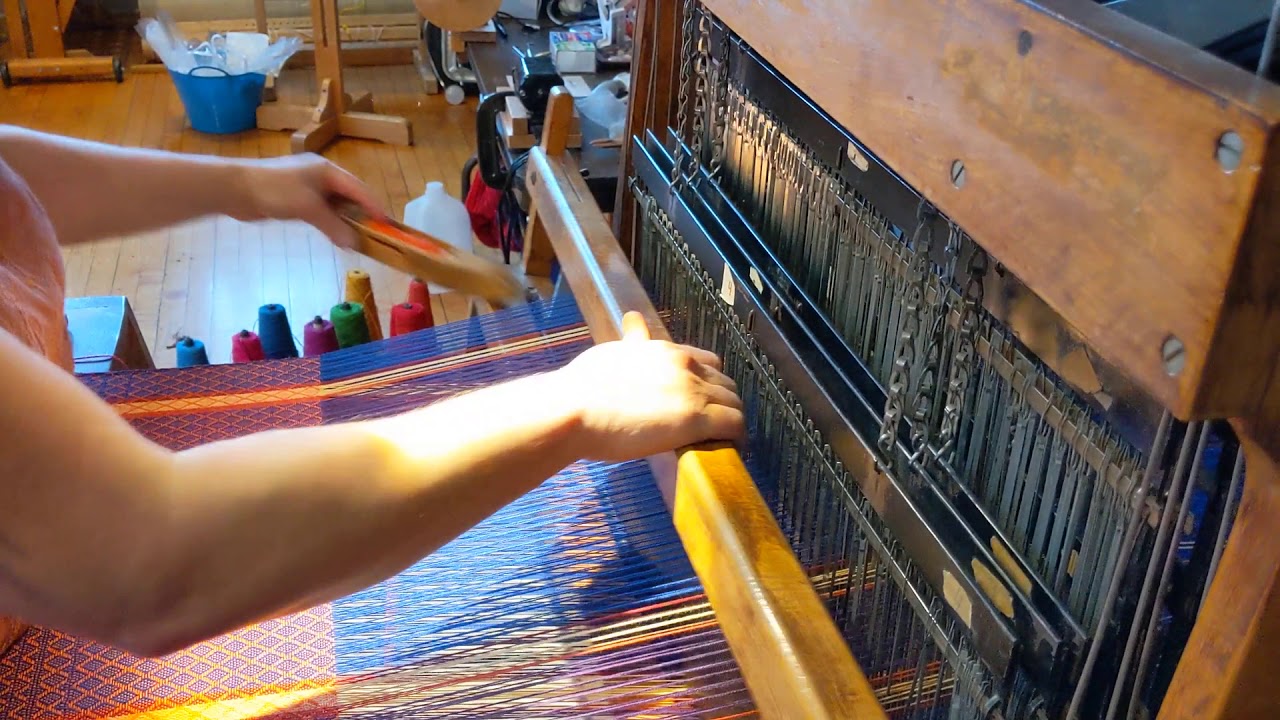 Weaving, angle #2 - YouTube