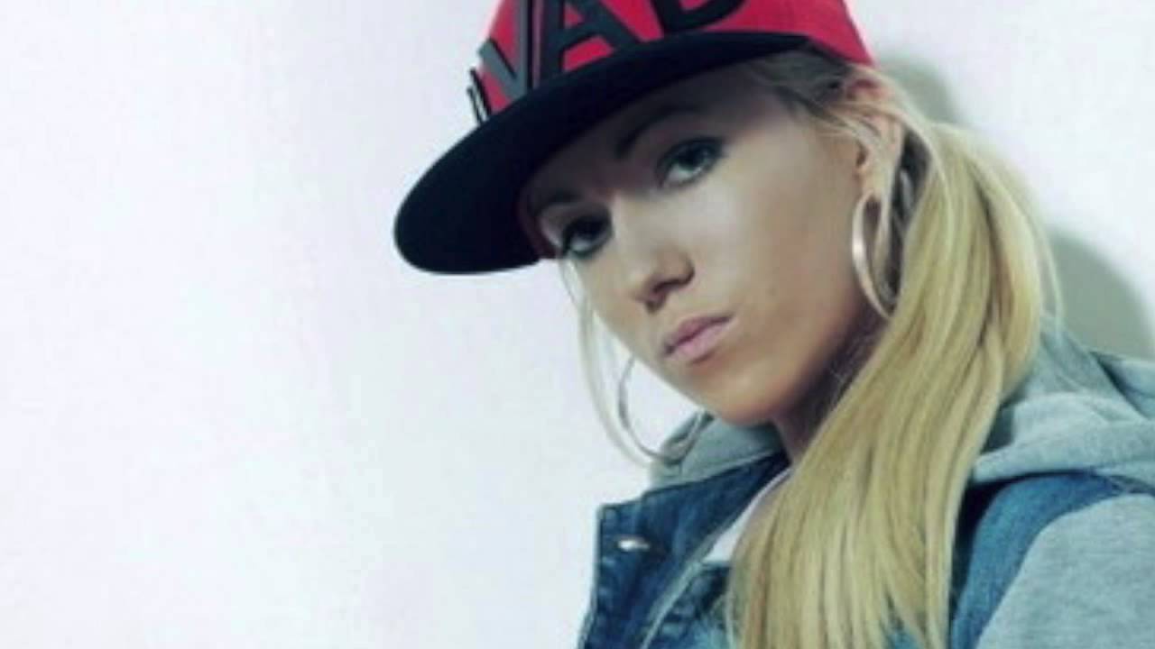 flava d hold on vip 2 - YouTube