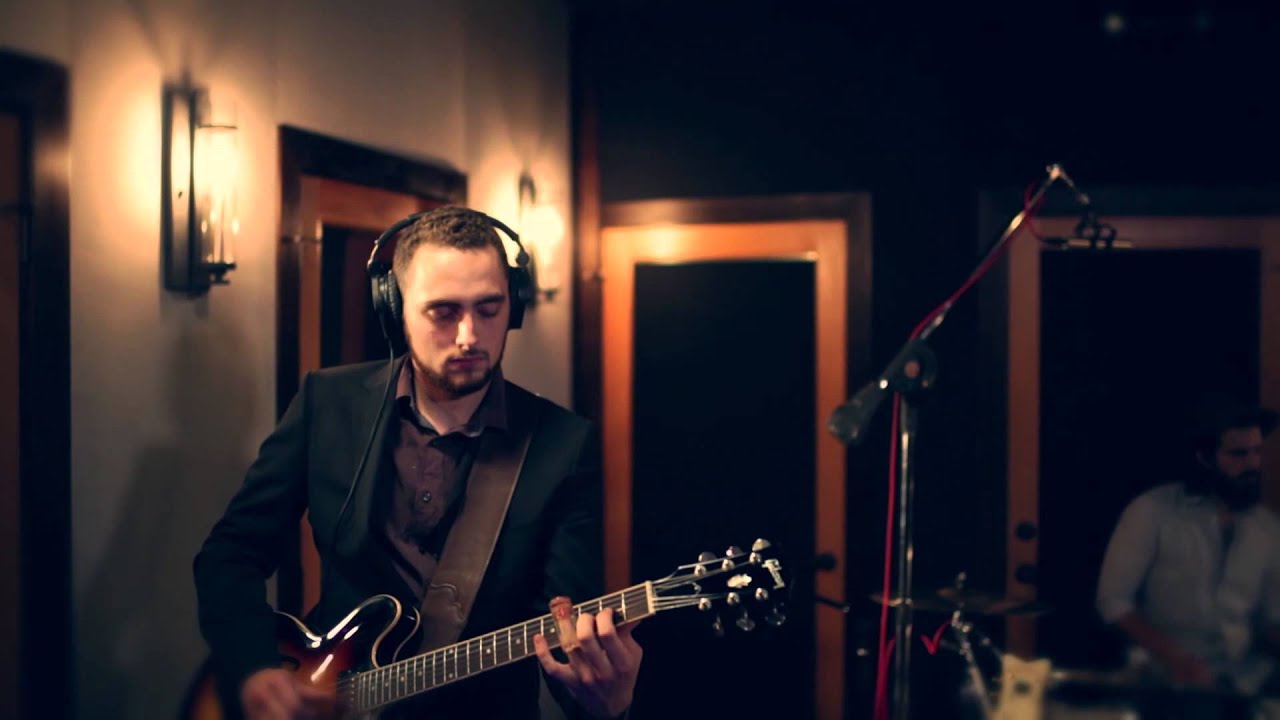 "Break The Silence" - Noah Guthrie // Brite Session - YouTube