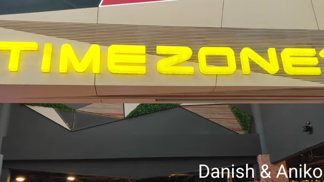 BATAM TIMEZONE LARGEST ARCADE - YouTube