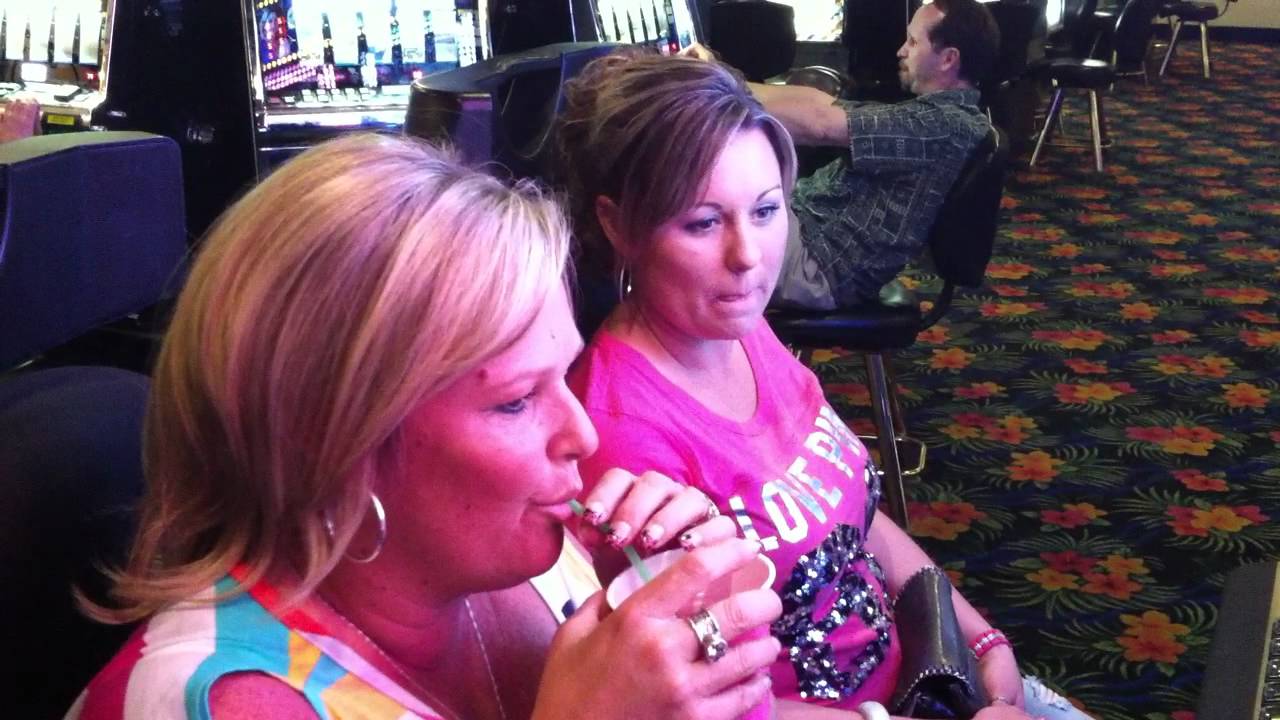 Sex in the City Girls in Laughlin Nevada - YouTube