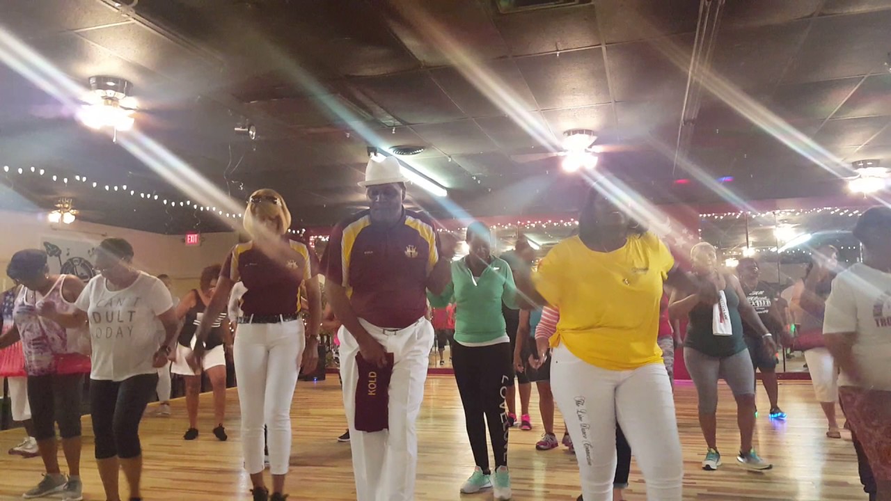 BIKERS SHUFFLE LINE DANCE BY BIGG ROBB * - YouTube
