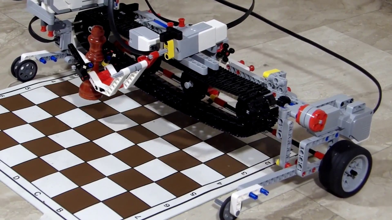 Mindstorms EV3 Robotic Chess Player - YouTube