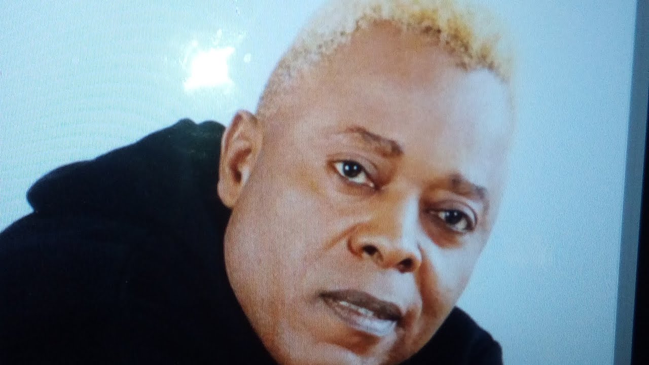 KING KESTER EMENEYA Biographie hommage. - YouTube